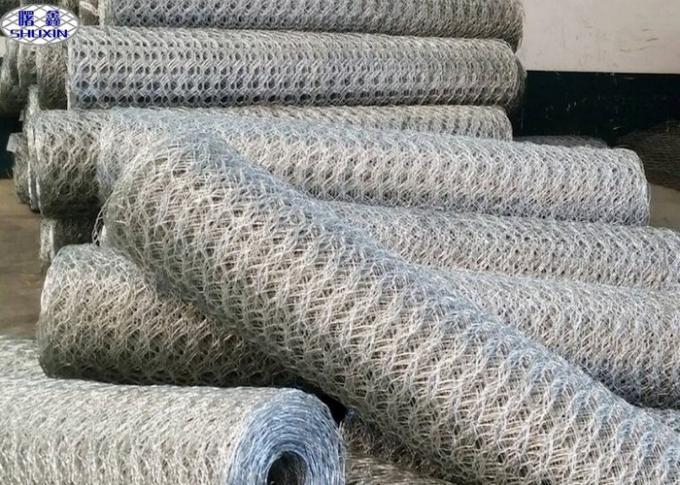 Zinc Coated Woven Stone Filled Gabions , Wire Mesh Stone Retaining Wall