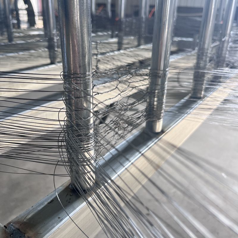 Customized Tank Wire Mesh Net Anti Tank Track Wrapping Wire Mesh Reduce ...