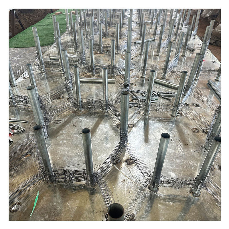 Galvanized Advanced Anti Tank Wire Net In Woven Into Rings Tank Tracks ...