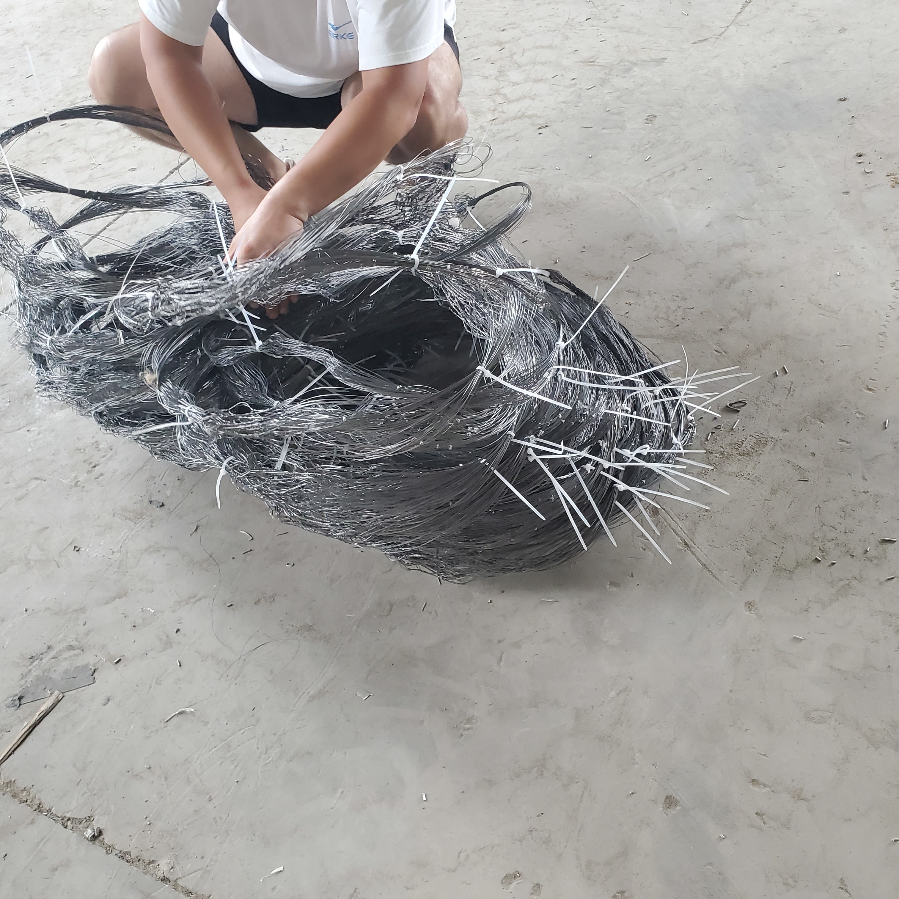 Drone Net Russia Hidden Entanglement Wire Obstacle Low Visibility Mesh ...