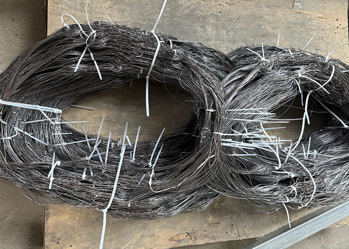 Low-Visibility Wire Net Fence Anti Tank Barrier Tank Obstacle